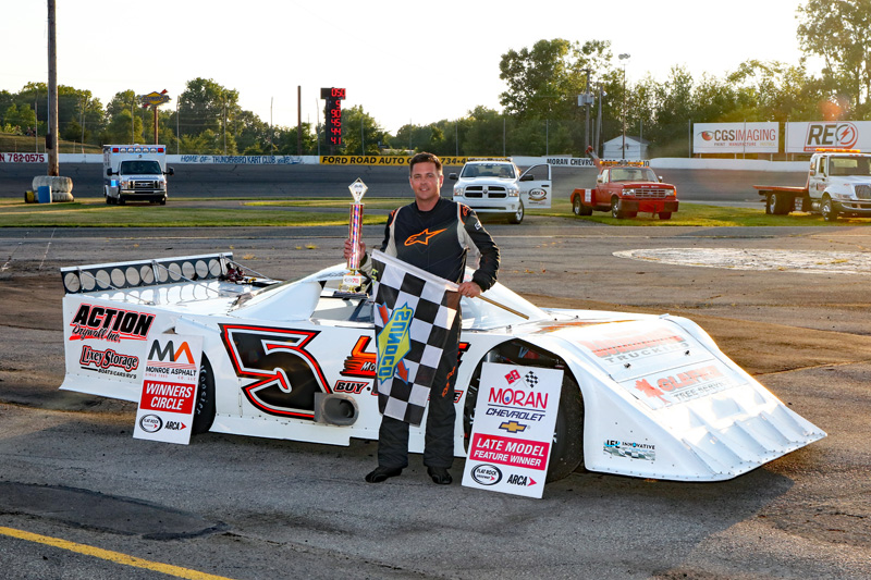 Flat Rock | Level Pebble Racing Pics