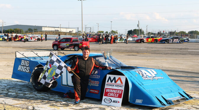 Level Pebble Racing Pics | Rand Thompson – Official Track Photographer ...